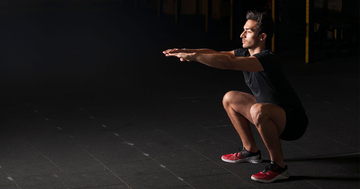 Los beneficios de ponerse en cuclillas